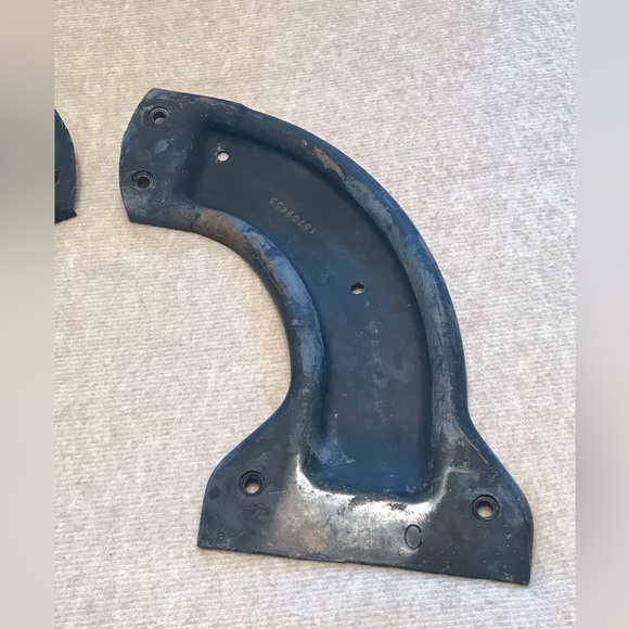 GM | Other | Chevrolet Gmc Front Fender Brackets Brace 579453 15709454 ...